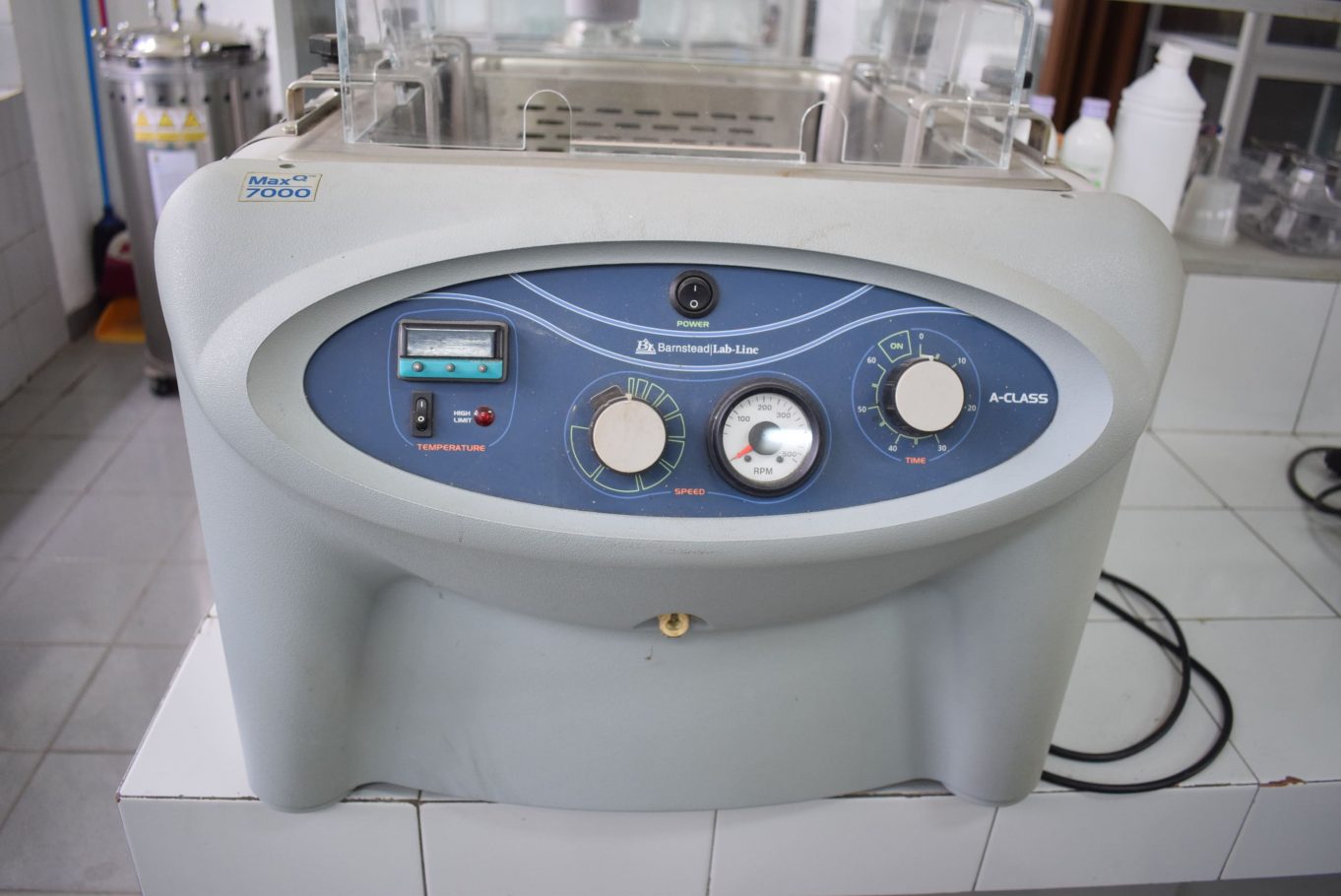 Laboratorium Mikrobiologi Hasil Pertanian | Fakultas Pertanian